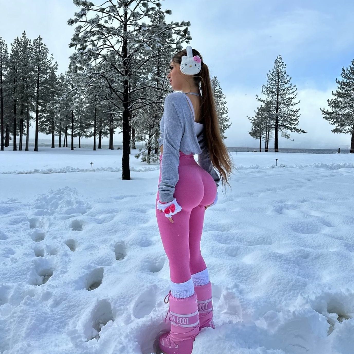 emarbb (GYAT) - Pump